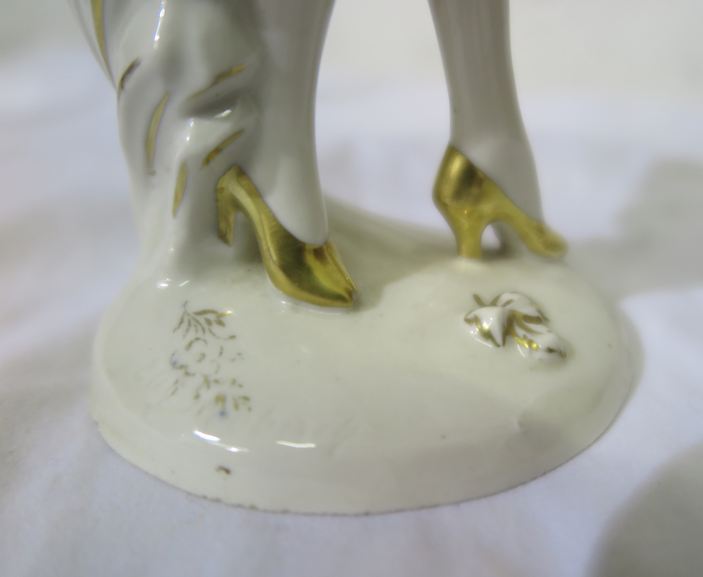 Royal Dux of Czechoslovakia Art Deco Porcelain | Modernism