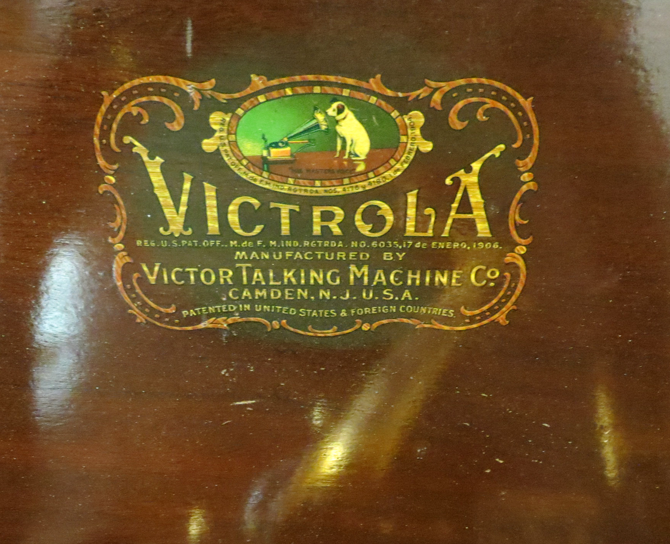 Victrola Victor Talking Machine Phonograph | Modernism