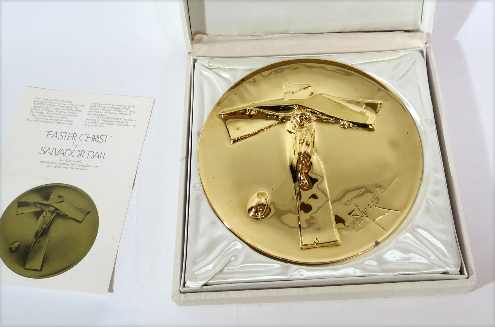 Easter Christ Plaque by Salvador Dali | Modernism