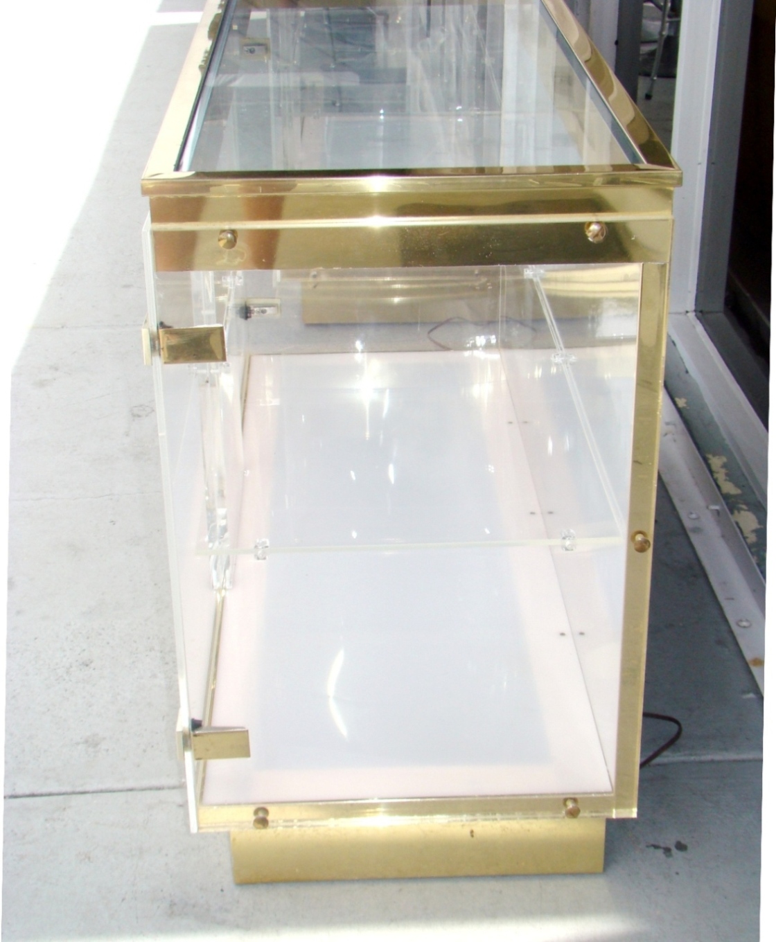 Pair Of Mid Century Modern Lucite And Brass Display Cabinets | Modernism