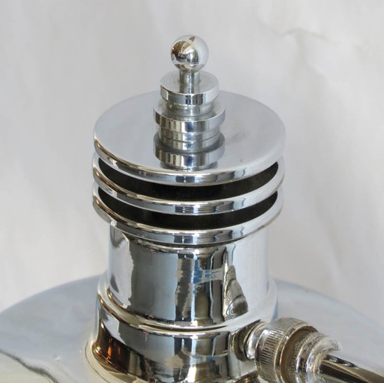 Markel American Art Deco Swivel Shade Table Lamp | Modernism