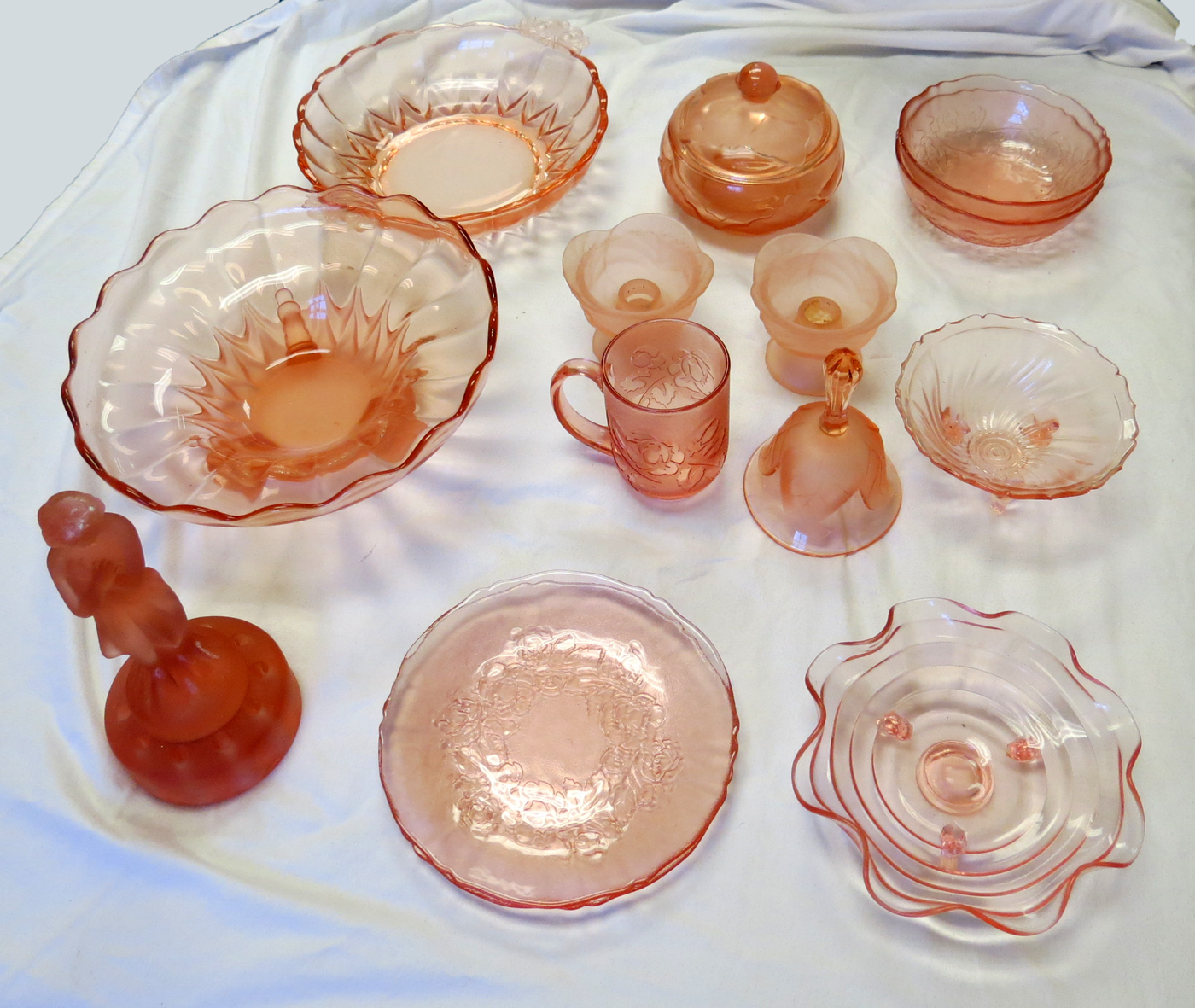 Depression Glass, Tiara Peach Glass Set 14 Pieces | Modernism